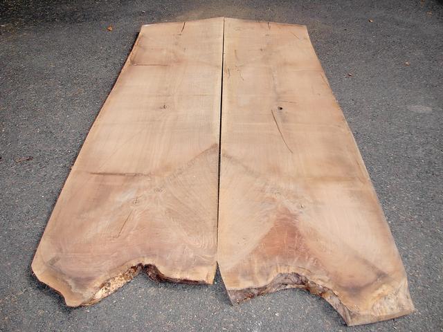 Walnut, Black flitches 2 x 25 x 105 (2 pcs) - DomEx Hardwoods