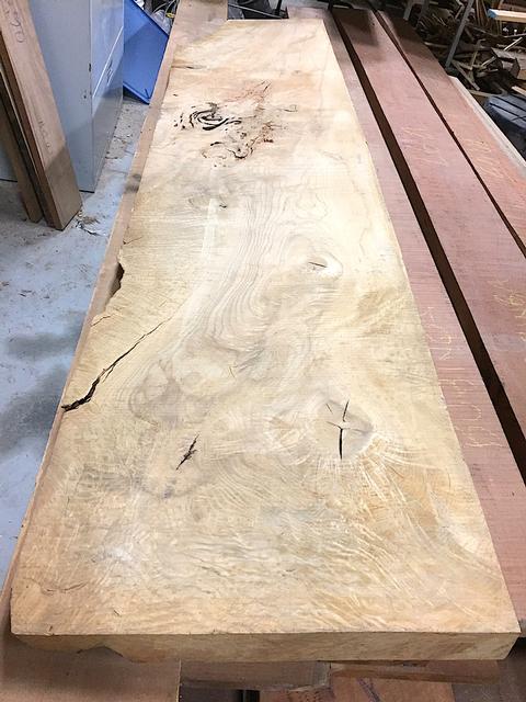 Curly Ash - 2-3/4" x 23-1/2" x 100" - DomEx Hardwoods