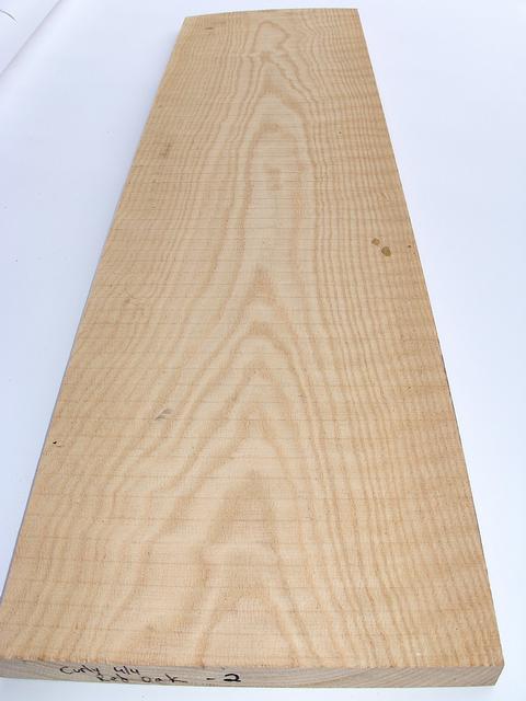 Oak, Red (curly) 1 x 10-1/8 x 39 - DomEx Hardwoods